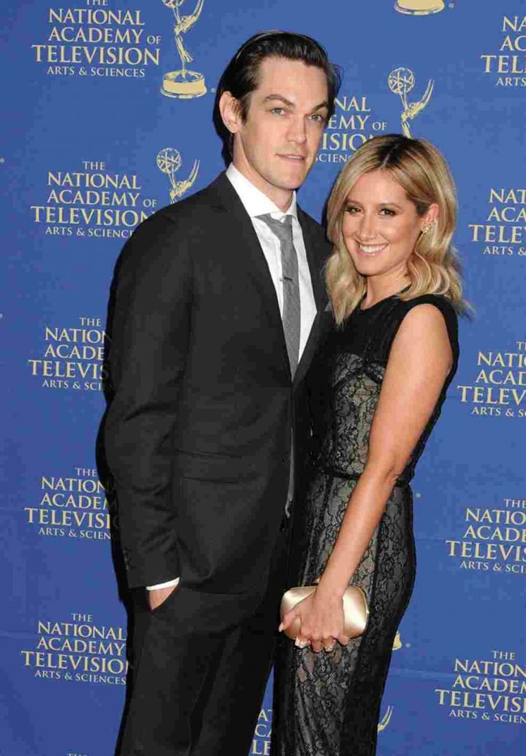 Wife of Christopher French, Bio, Age, Net Worth, Kid, Height, Band